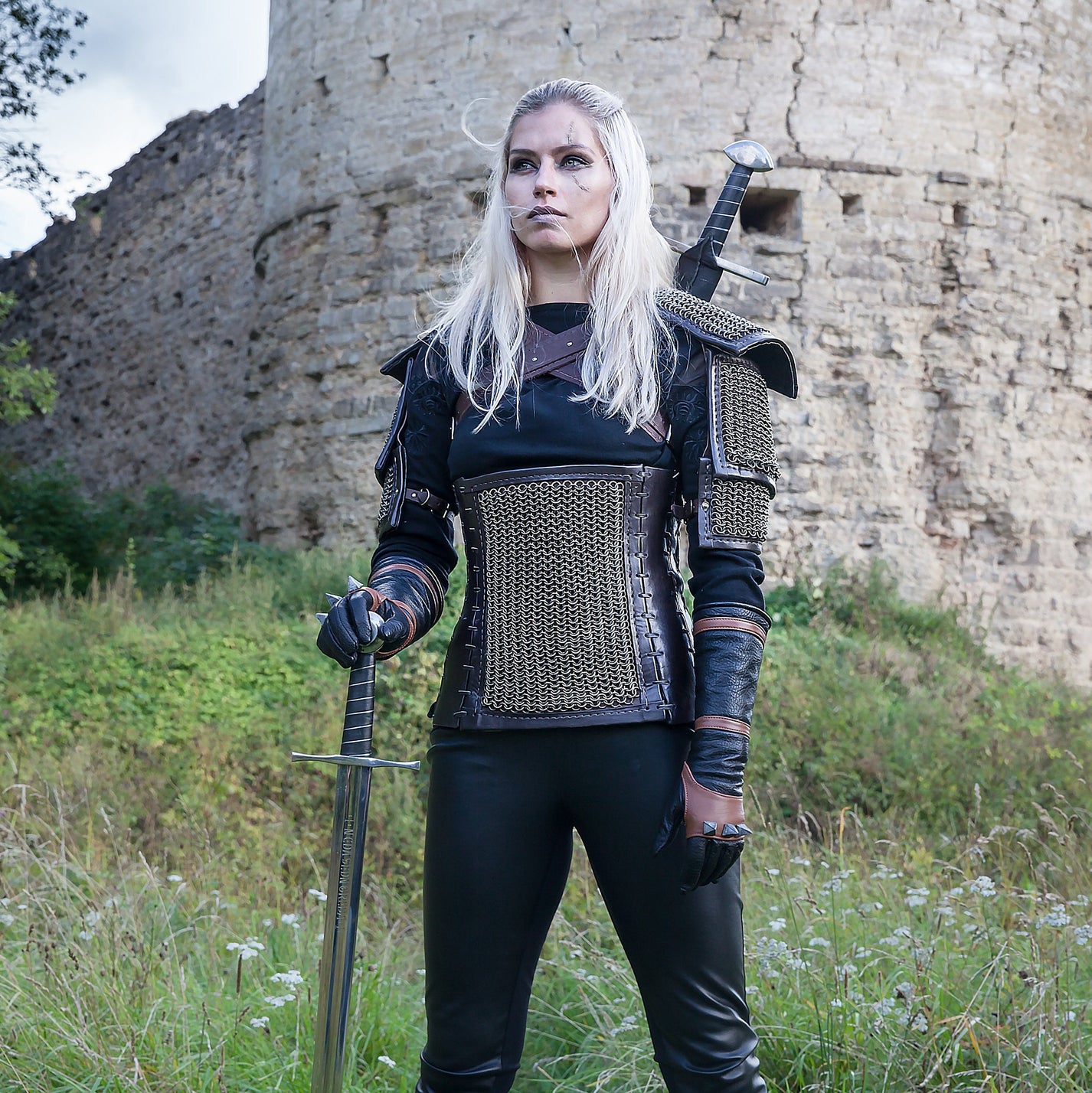 Kaer Mohen armor (Witcher women version) – SokolArmory